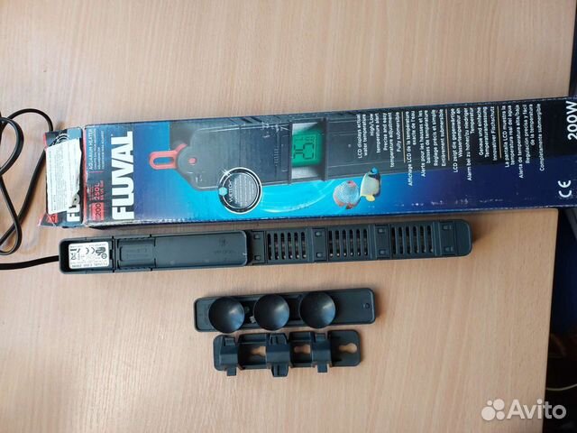 Электронный LCD нагреватель Fluval 200Вт